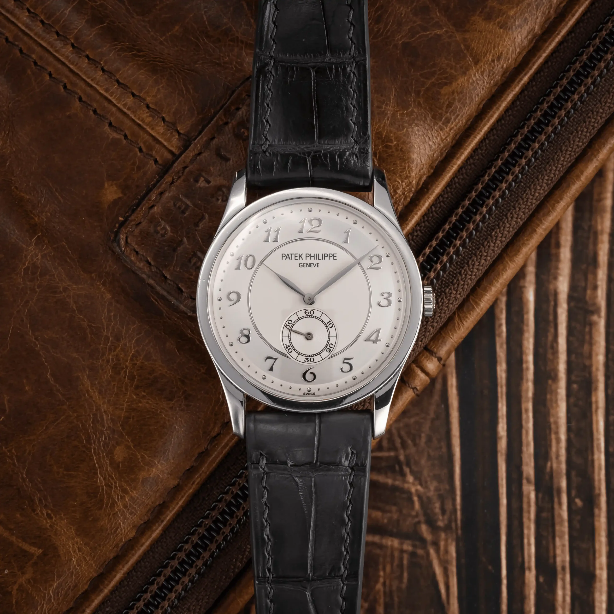 Patek Philippe Calatrava 5196P-001 – Nostimevie SHOP